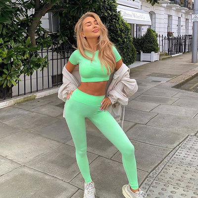 custom logo Women two pieces Yoga Sets Hot-selling solid color Sports T-shirt And High waist yoga Legging Gym Fitness clothes