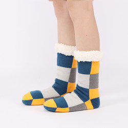 New design in the winter of 2021 college style grid stockings ins street trend medium length slipper socks ladies thick socks