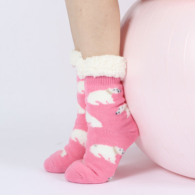 2021 wholesales good quality women fluffy faux fur socks non skid socks with cute cartton animal