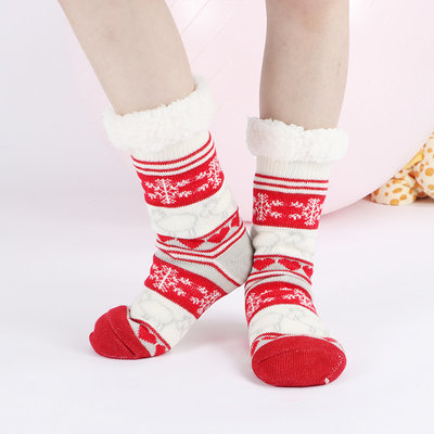 female new design non-slip socks mid-length knitted socks with cute animal and heart pattern non skid fashion socks