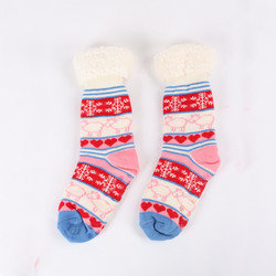 female new design non-slip socks mid-length knitted socks with cute animal and heart pattern non skid fashion socks