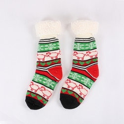 female new design non-slip socks mid-length knitted socks with cute animal and heart pattern non skid fashion socks