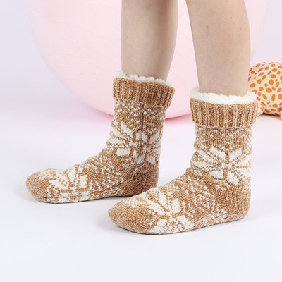 new design ladies house Indoor Slipper Socks Women Christmas Fuzzy Cute Fluffy Socks solid color soft floor shoes