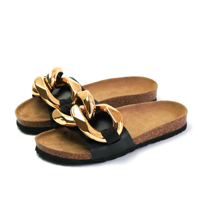 New design outdoor beach shoes fashion Metal ring decoration upper cork flat slippers summer sandals women