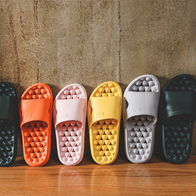 2021 summer new unisex solid color bathroom slippers indoor non-slip home hollow leaking quick-drying sandals hole shoes