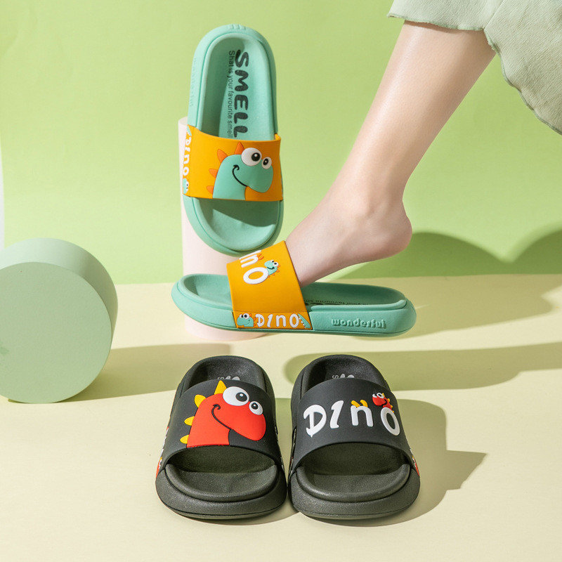 Custom Private Label Wholesale Women Fashion Trend Flat Confort PVC Beach Sandals Casual Bathroom Platform Summer slipper
