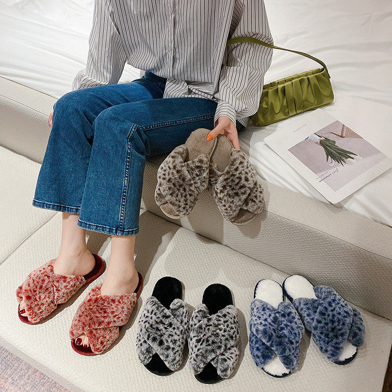 Women's Fashion Soft house Indoor slipper Home Fluffy house shoes  Cross Open Toe Fur Slides Slippers