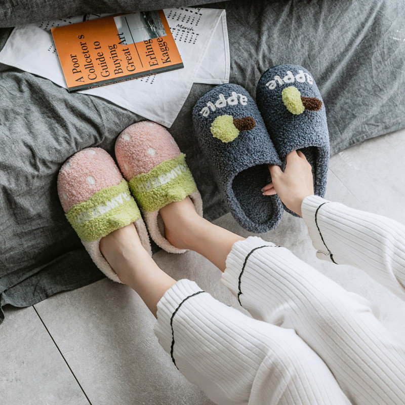 2021 Winter new design Simple and natural slippers cute plush cartoon thick-soled warm couple shoes wholesale
