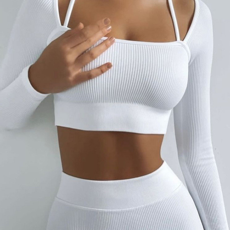 Hot selling two piece set comfortable and thin sexy navel vest women's short tignt pants Breathable gym wear