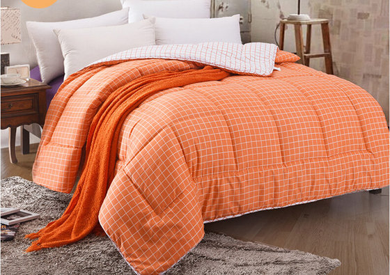 China Pinted Stripe Microfiber Quilt Comforter Piping Frame Cutting Through supplier