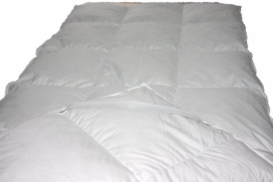 China Microfiber Baffle Boxes Self - Piping Mattress Pad Toppers King White Customized supplier