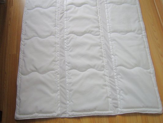 OEM Modern Breathable Summer Polyester 6D Microfiber Quilt with Mesh Fabric supplier