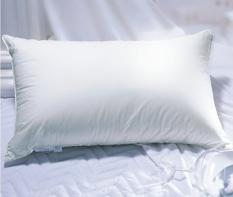 Soft Home / Hotel Comfortable Down Feather Pillow for Decorative , Sleeping , Bedding supplier