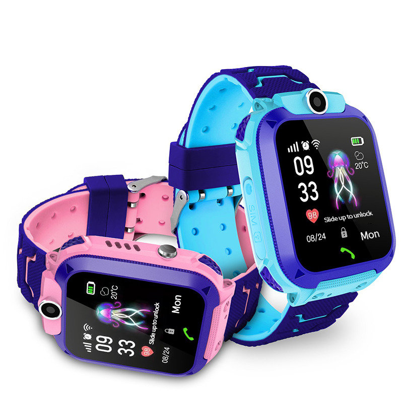 Hot Selling 2022 GPS Navigation Kids Waterproof Ip7 Touch Screen SOS Gps Tracker Smartwatch Kids Smart Watch For Kids