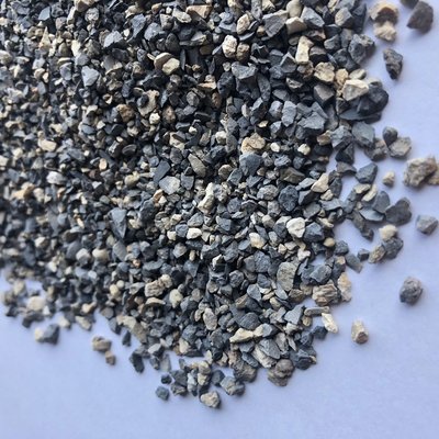 Refractory Calcined bauxite as raw material for use in high alumina