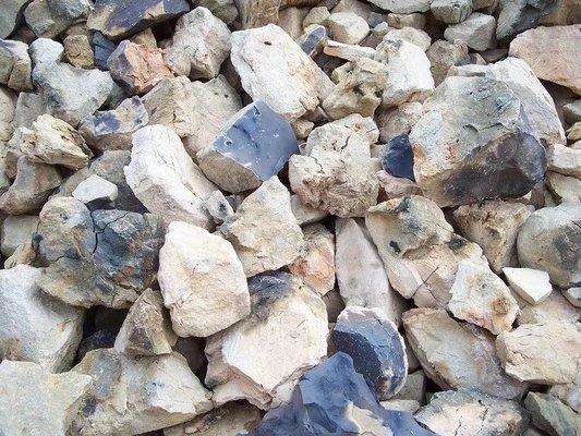 Refractory Calcined bauxite as raw material for use in high alumina
