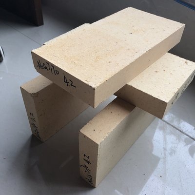 Low Creep Ratio High Aluminum Bricks High Alumina Thin Fire Clay Brick For Induction Boiler