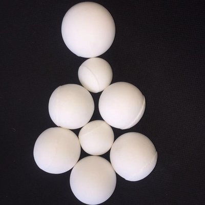High Purity Alumina Grinding Ball Alumina Ceramic Grinding Balls For Ball Mill