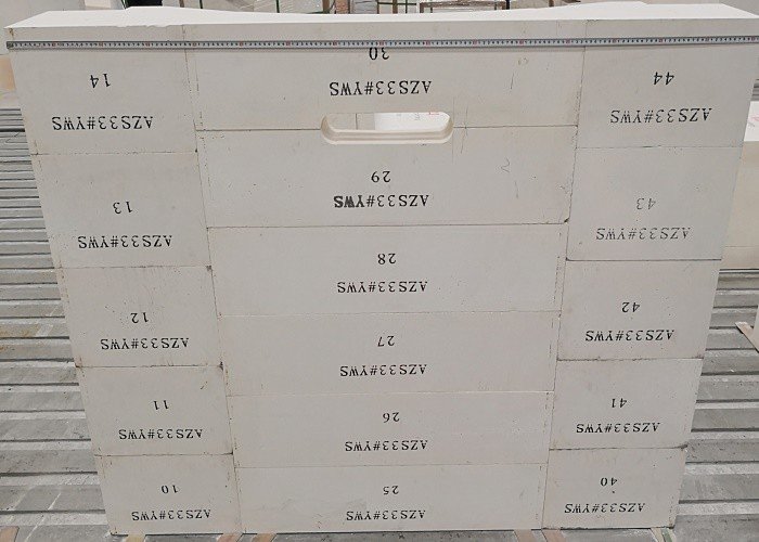 Electric Cast AZS Bricks Fused Cast Zirconia Corundum Bricks For Industry Furnace