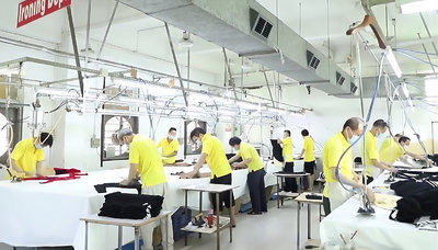 东莞市红蕴服饰有限公司