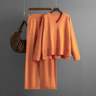 Women s Sweaters s Latest and Fashionable Product 2024 autumn/winter V-neck loose casual sweater pullover two-piece set