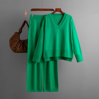 Women s Sweaters s Latest and Fashionable Product 2024 autumn/winter V-neck loose casual sweater pullover two-piece set