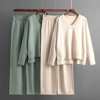 Women s Sweaters s Latest and Fashionable Product 2024 autumn/winter V-neck loose casual sweater pullover two-piece set