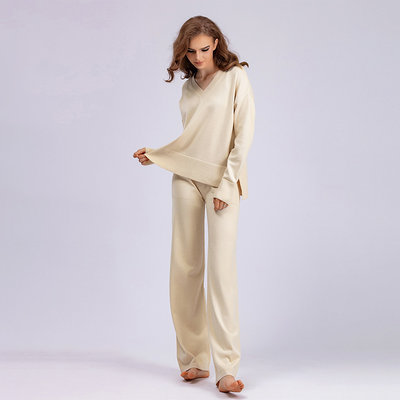 Women s Sweaters s Latest and Fashionable Product 2024 autumn/winter V-neck loose casual sweater pullover two-piece set