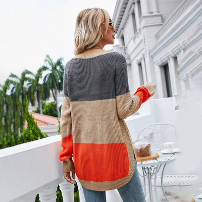 2024 Autumn and Winter New Women's Top Mid length High Split Contrast Color Pullover Long sleeved Sweater