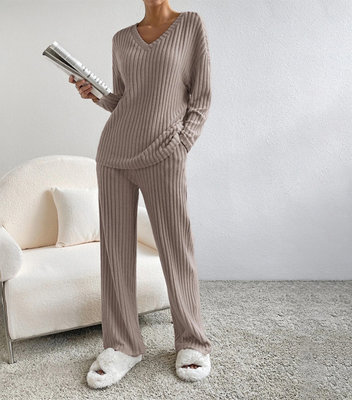 Women s Sweaters for Daily Wear Product Type and Country Of Origin Straight leg pants loose V-neck pit stripe knit suit