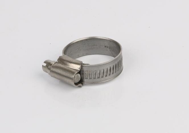 British Style Hose Clamp Fittings With Welded Housing Zinc Plated Material