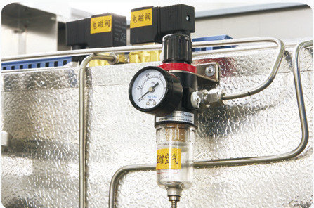 Stainless Steel Structure Pulse Vacuum Autoclave Sterilizer Vertical Type