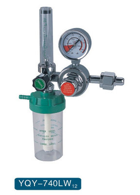 Gas Pressure And Gas Volume Adjustment Medical Oxygen Regulator Male / Female Connector