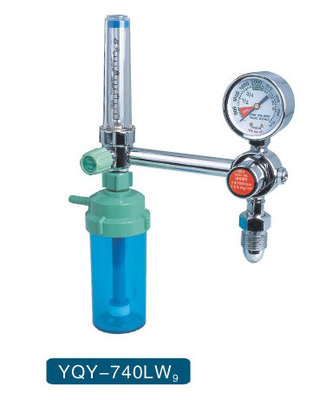 Gas Pressure And Gas Volume Adjustment Medical Oxygen Regulator Male / Female Connector