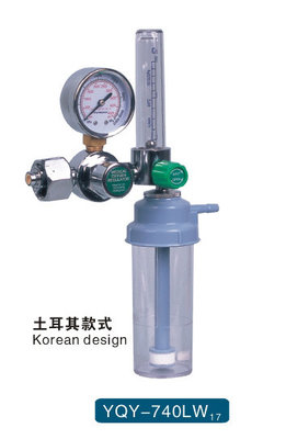 Medical Use Oxygen Pressure Reducing Regulator , 1-15L/Min Flow Rate