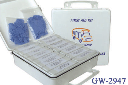 Conprehensive First aid kits plastic box emergency kit for an illness or injury