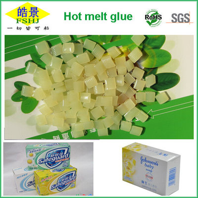 Carton Sealing / Edge Banding Hot Melt Glue Granule EVA Base Fast Setting