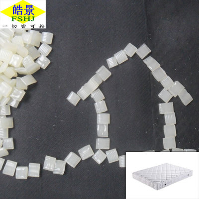White Hot Melt Glue Adhesive For Nonwoven To Sponge , Hot Melt Pellets OEM Service