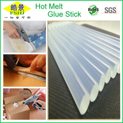 Open Time 20 - 30s Eva Hot Melt Glue Stick Viscosity 15500 ± 500CPs / 180℃