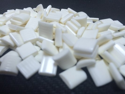 Resin White Grained Hot Melt Adhesive Soft Point 100℃ Hot Melt Granule SGS