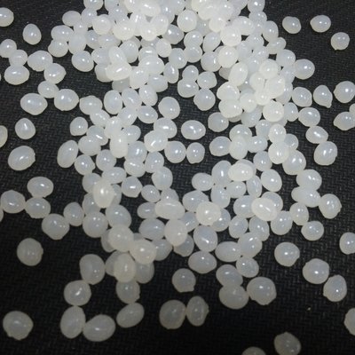 Good Viscosity Bookbinding Hot Melt Adhesive White Round Hot Melt Pellets