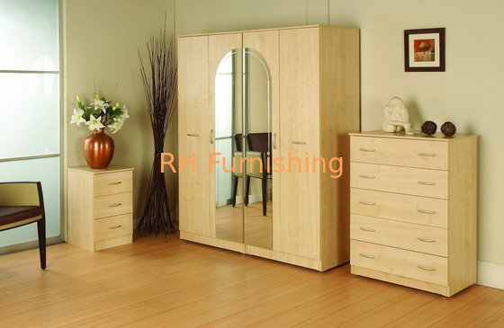 MDF/Chipboard/Plywood Faced Melamine/Laminate Armoires supplier
