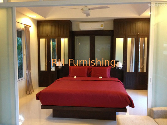 Hotel style Apartment King size bed with in Wall wardrobe and Kitchen Cabinets supplier