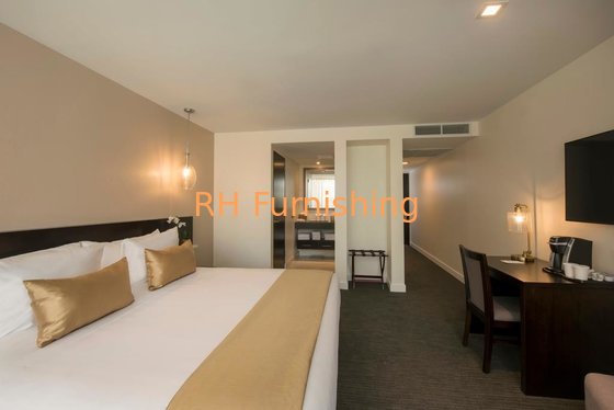 Port Moresby hotel fitout furniture of Bedroom sets double bed with nightstand made by oak wood and luggage stand table supplier