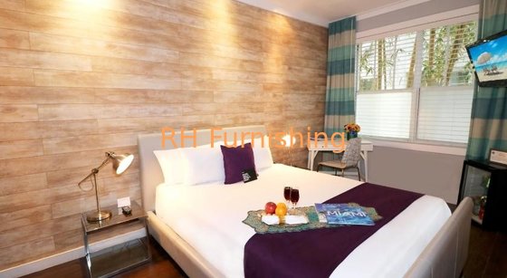 Indonesia hotel manufactuer guestroom leather bed with Chaise sofa and wood wall panel decoration supplier