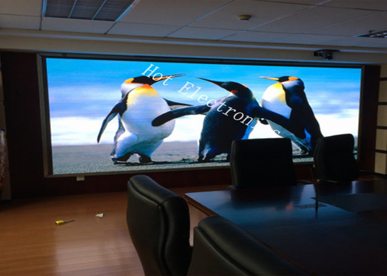 Indoor Led Advertising Screen P2 Small Pixel Pitch LED Screen 5000Hrs MTBF