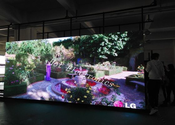 Energy Saving Indoor Rental LED Display , P5 HD LED Screen Customized