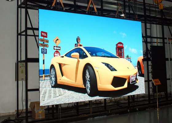1.8 Mm LED Advertising Display Customized , SMD Indoor Video Wall Led Screen