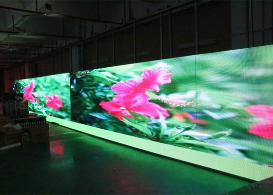 High Resolution P4 Fixed LED Display Indoor SMD Led Advertising Screen