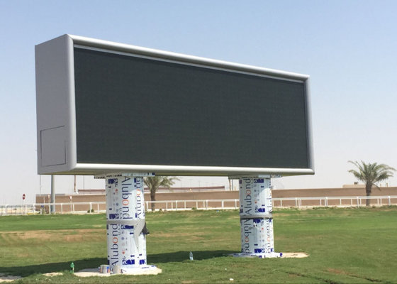 Full Color Fixed LED Display , Double Column P10 Outdoor LED Billboard Display